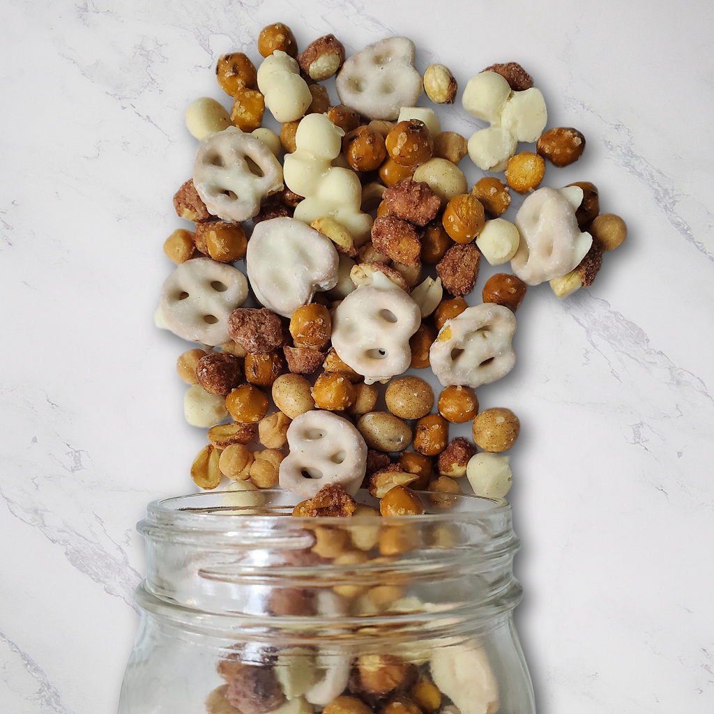 Snickerdoodle Snack Mix – Mountain Man Nut & Fruit
